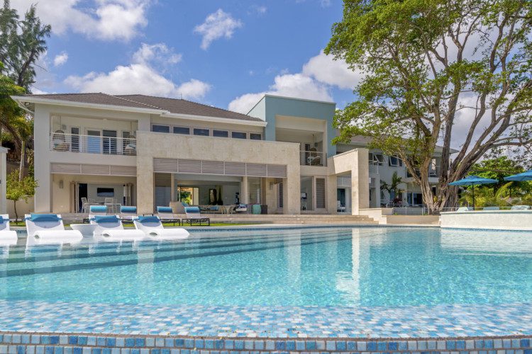 Private Fully-Staffed Luxury Villas | Jamaican Treasures